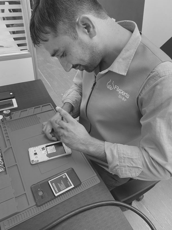 About us | Fixperts.Shop Repair Service on Wheels in Dubai